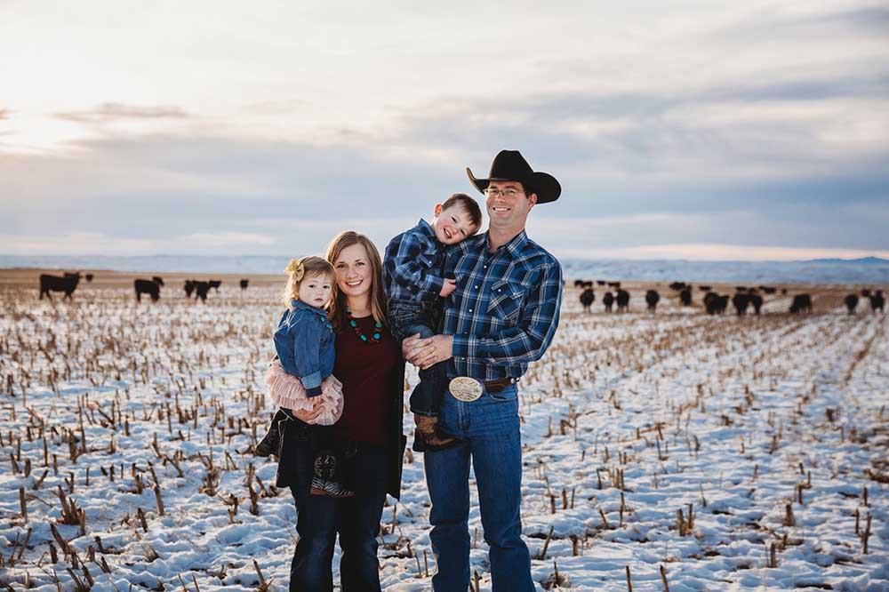 Feds deny jumping gun with criminal charges against ranch couple in ...
